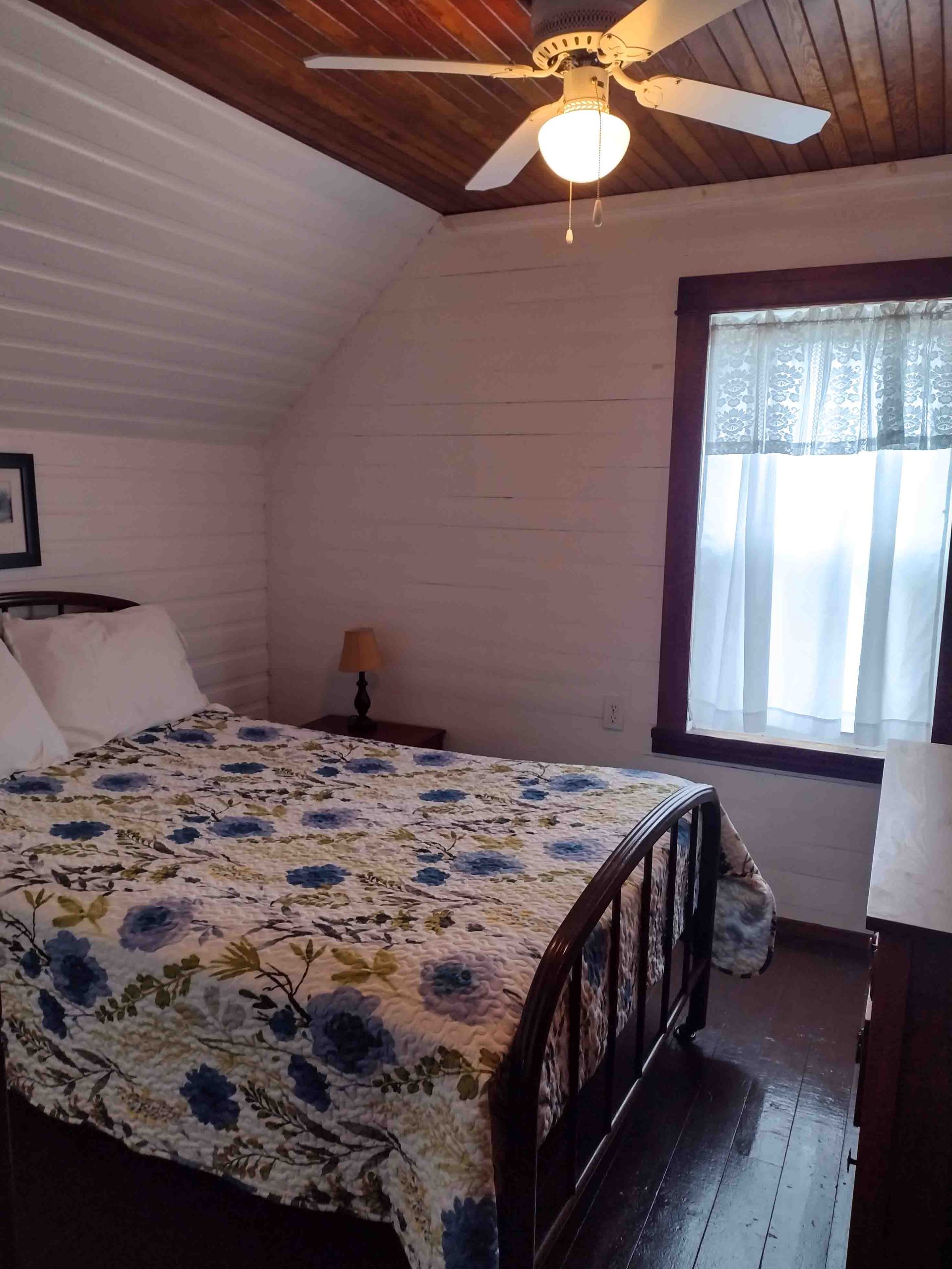 South Harbour Summer Home - Hideaway Campground and Oyster Market